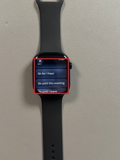 Apple Watch Series 11: Enable or Disable Do Not Disturb Mode | ManualsLib