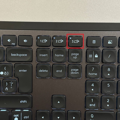 How to Connect Logitech MX Keys S to Multiple Devices via Bluetooth ...