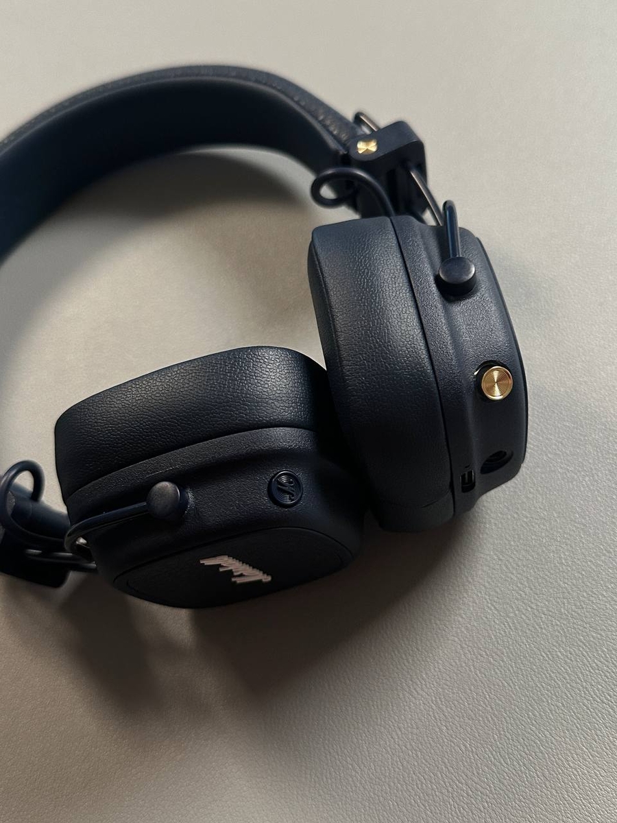 How to Check Charging Status on Marshall Major V Headphones | ManualsLib