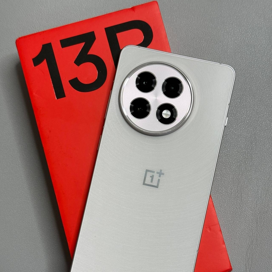 So blenden Sie die Barrierefreiheits-Schaltfläche auf Ihrem OnePlus 13R ...